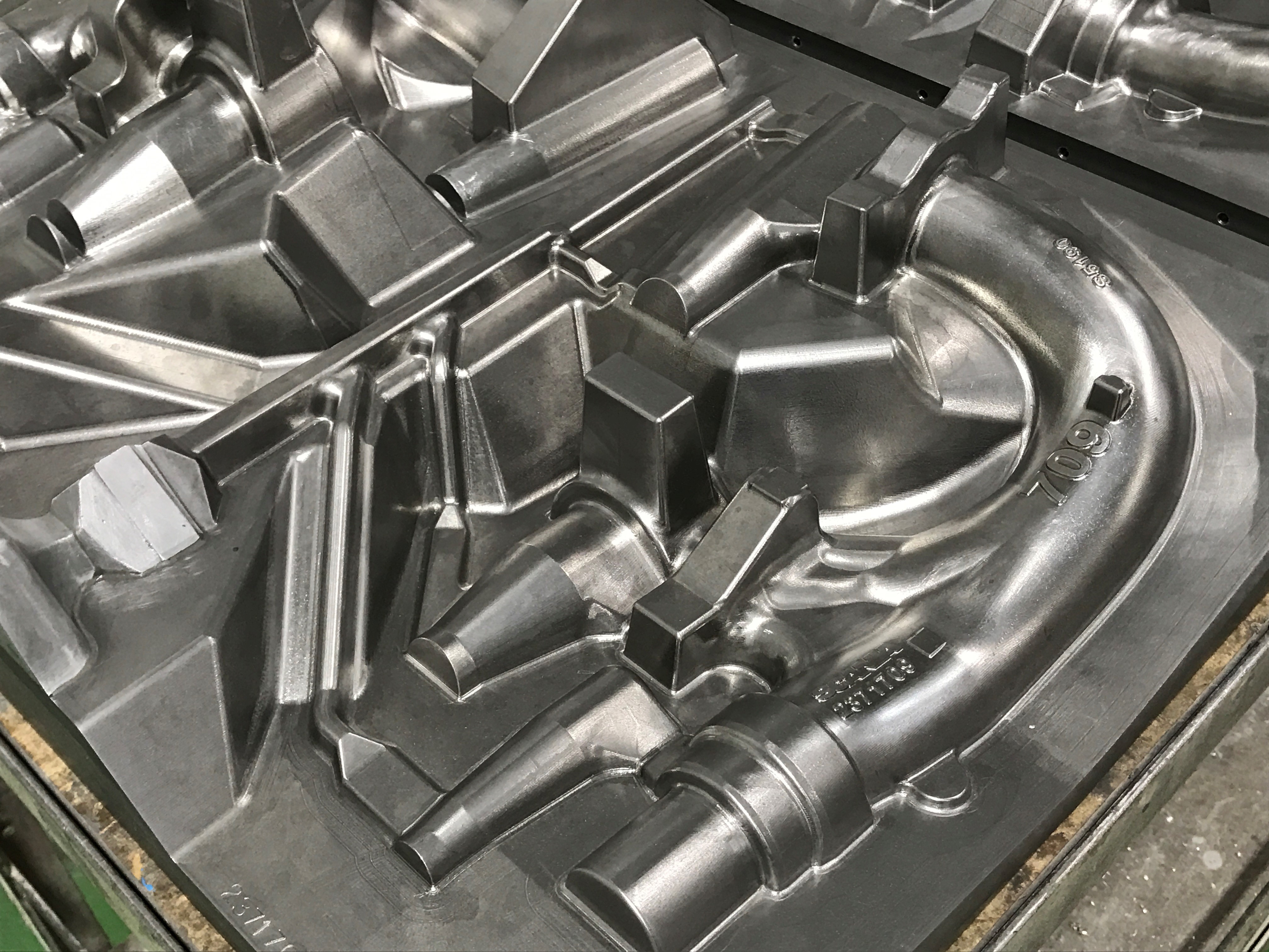 cast-iron-layout2 - Datum Pattern & Model Makers Ltd